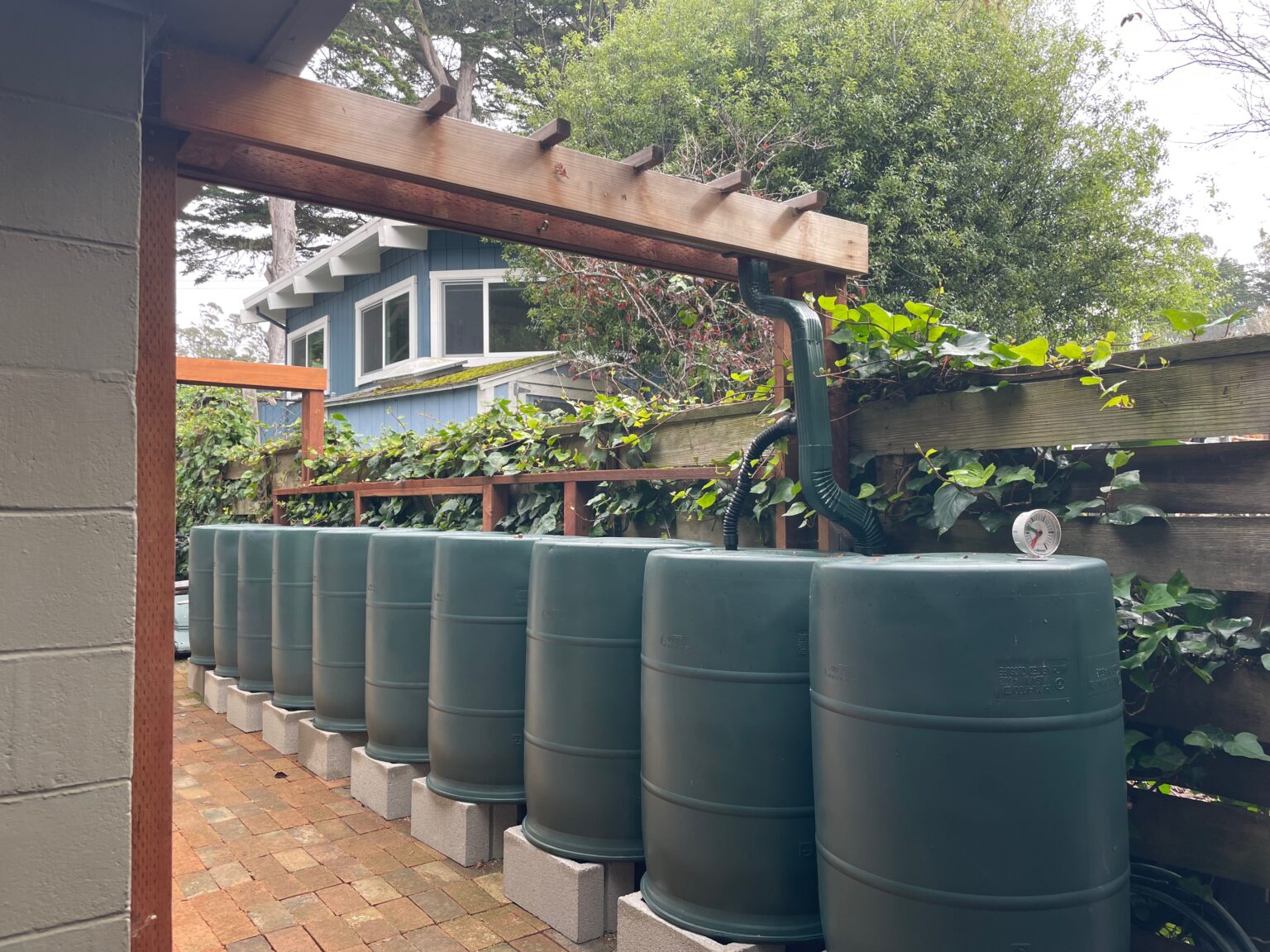 Rain Diverter for Downspouts: connect rain barrels, tanks & cisterns